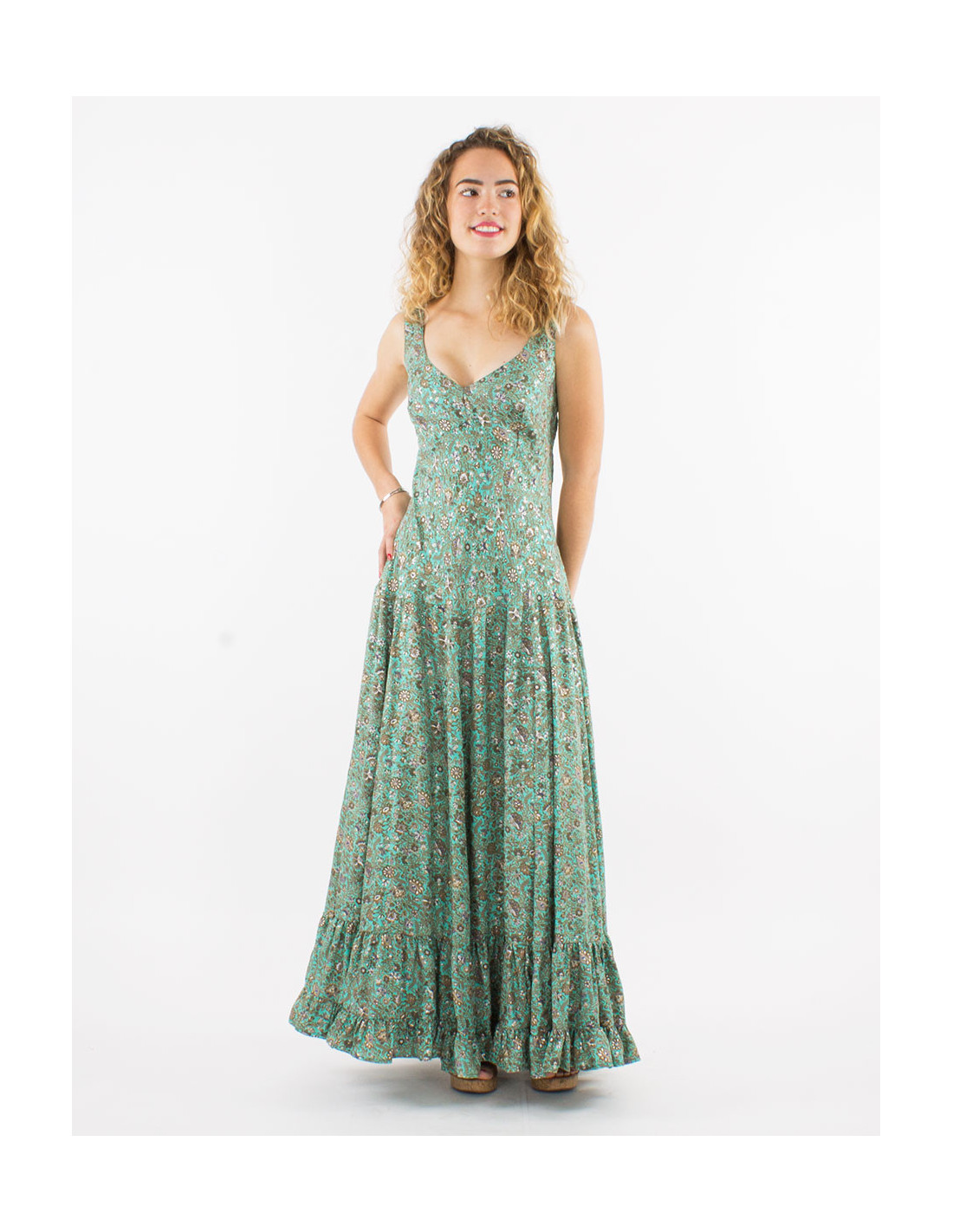 Robe longue chic avec volants et motif romantique argenté